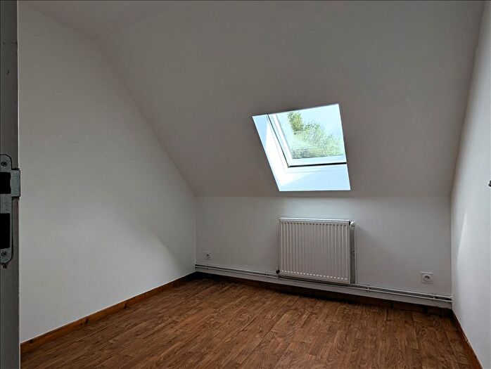 Maison 4 pièces à Fiefs, à louer