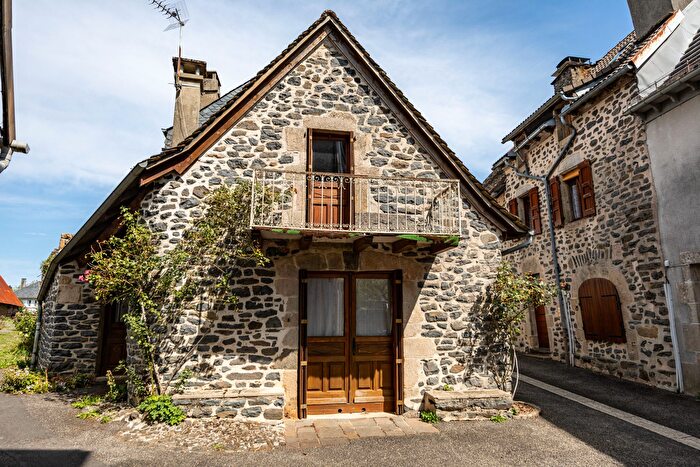 Maison 2 pièces à vendre à Pleaux