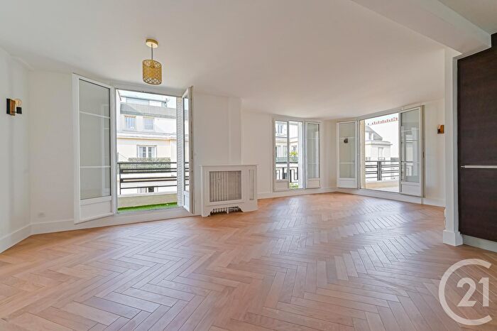 Appartement 4 pièces à vendre à Paris 16ème, Auteuil-Nord, Jasmin, Mirabeau