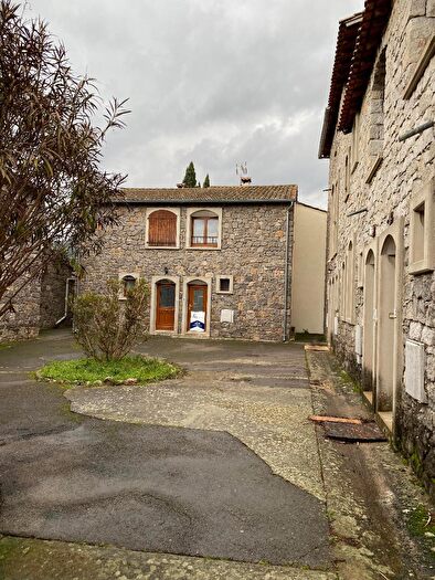 Appartement à louer - Vallon-Pont-dArc - 3 pièces - 2 chambres