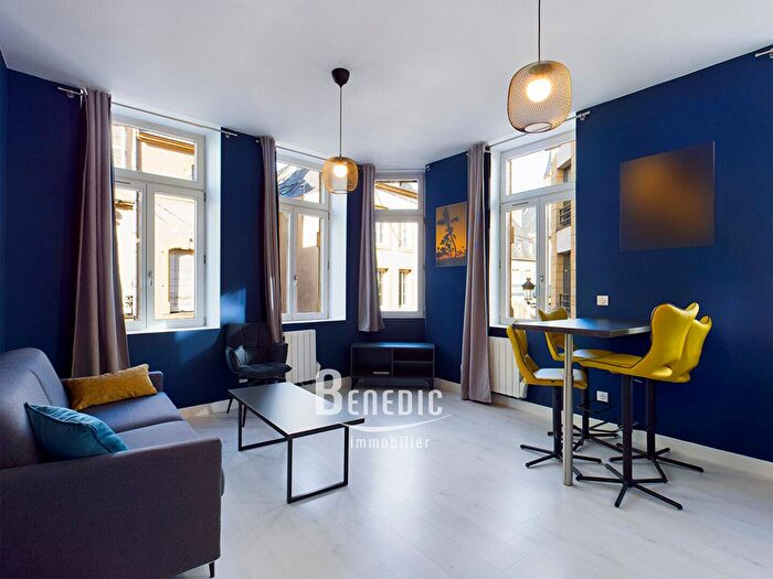 Appartement à louer - Centre-Ancienne Ville, Metz - 2 pièces - 1 chambre