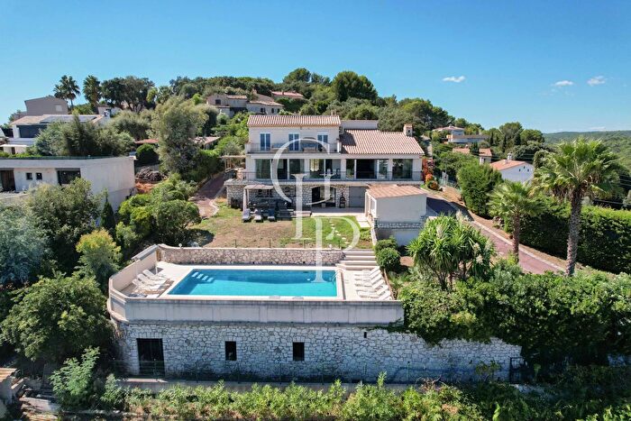 Maison à vendre - Antibes, Rastines, Super Antibes, Laval, La Fontonne - 9 pièces - 6 chambres