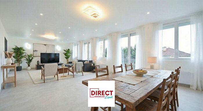 Maison à vendre - Bonneuil-sur-Marne, Haut-Bonneuil - 7 pièces - 5 chambres