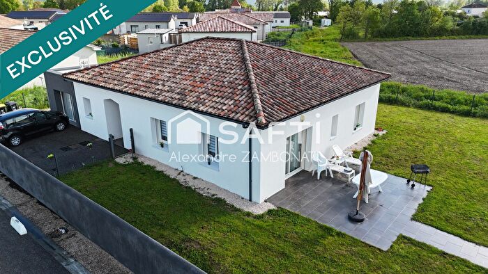 Maison 5 pièces à vendre à Donzac