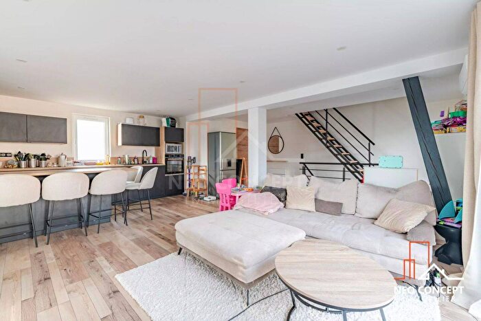 Appartement à louer - Gambsheim - 4 pièces - 3 chambres