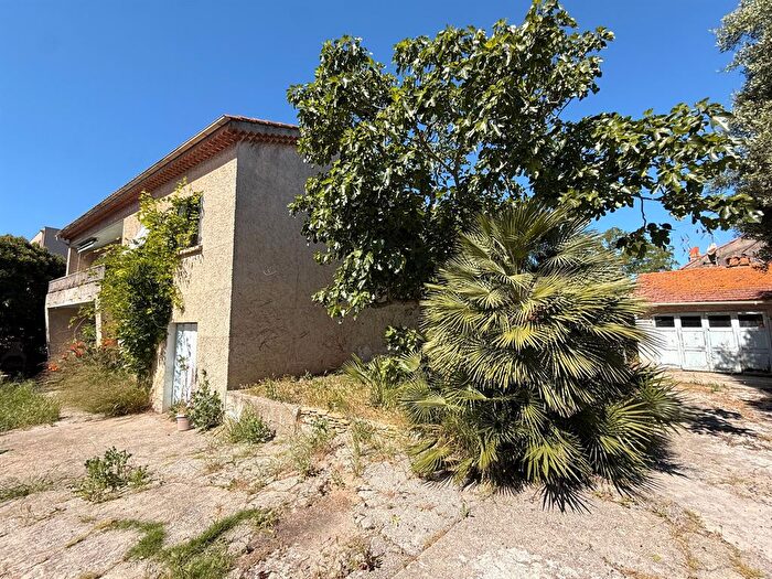 Six-Fours-les-Plages, Roumagnan, Talian, Audibert, Verger : Maison 9 pièces à vendre