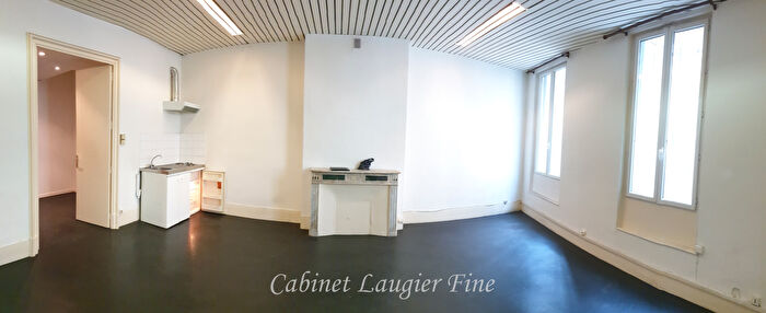 Appartement 1 pièce à louer - Marseille 1er, Chapitre