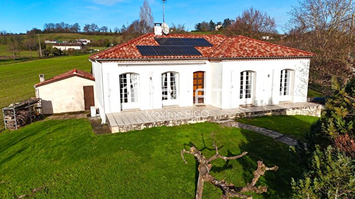 Maison à vendre - Virazeil - 5 pièces - 3 chambres