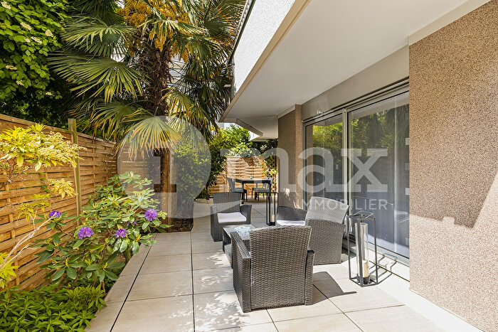 Appartement à vendre - Courbevoie, Bécon - 5 pièces - 3 chambres