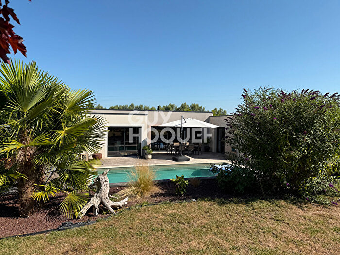 Maison à vendre - Bourges, Centre-ville, Charlet, Lahitolle, Pignoux, Sembat - 5 pièces - 4 chambres