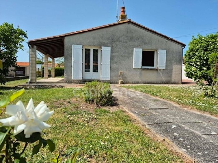 Saint-Jean-de-Liversay - Maison 5 pièces à vendre