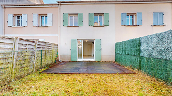 Maison à vendre - Bois-dArcy, Les Langots, La Croix Bonnet, Forêt Domaniale - 4 pièces - 3 chambres