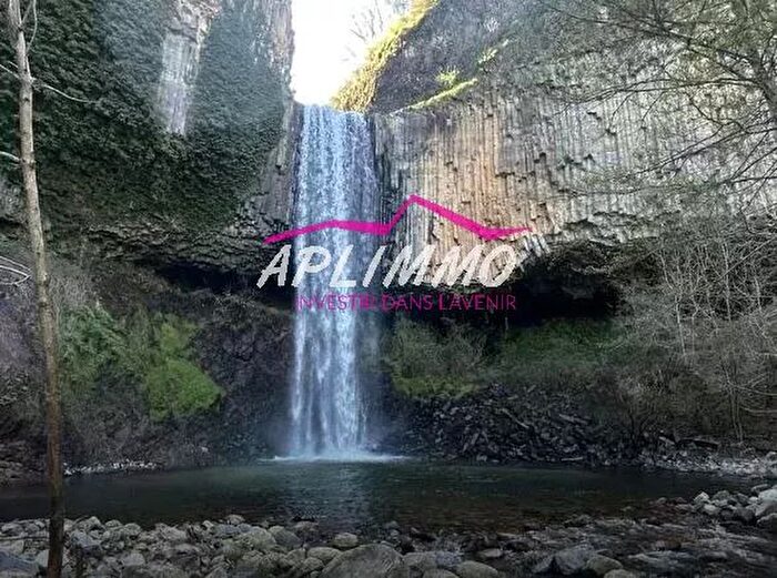 Maison à vendre - Montpezat-sous-Bauzon - 6 pièces - 5 chambres