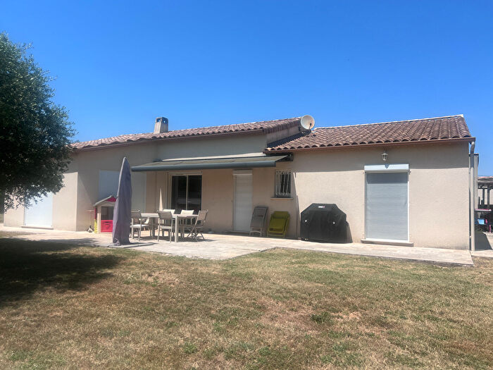 Maison 6 pièces à louer à Issirac