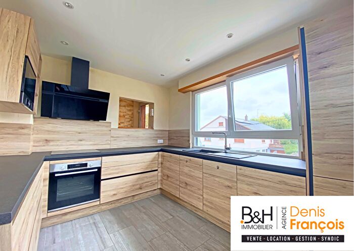 Maison à vendre - Kintzheim - 5 pièces - 3 chambres