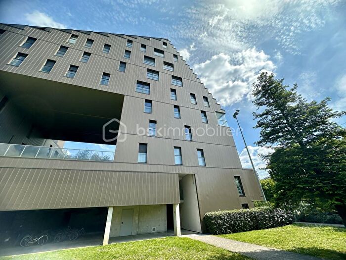 Maisons à vendre et appartements à louer - 1