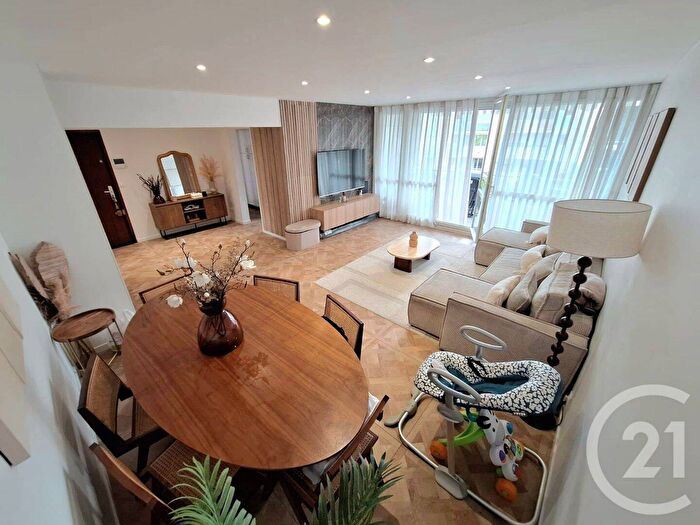 Appartement 5 pièces à Massy, à louer
