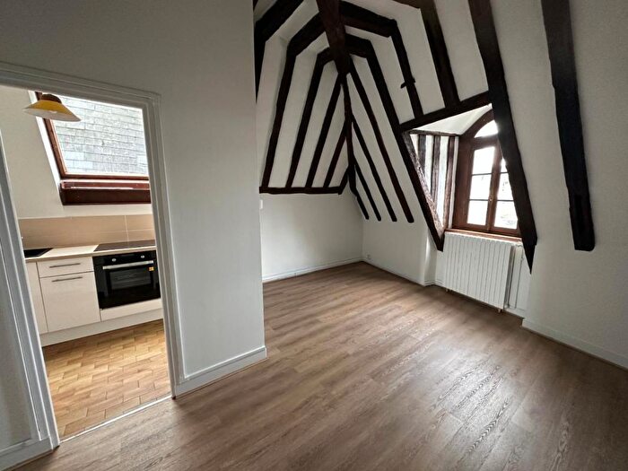 Appartement à louer - Tours, Centre-ville - 2 pièces - 1 chambre