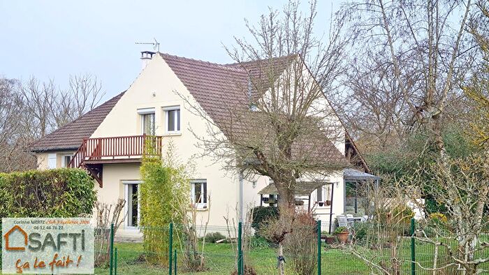 Maison à vendre - Jouars-Pontchartrain - 7 pièces - 4 chambres