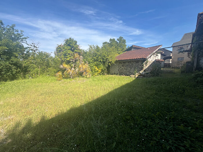 Sauveterre-de-Béarn : Maison 5 pièces à vendre