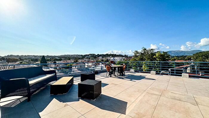 Appartement à vendre - Villeneuve-Loubet, Plage - 3 pièces - 2 chambres