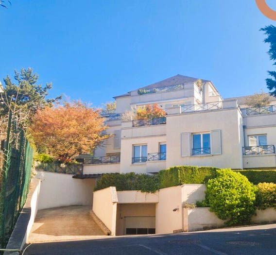 Appartement 5 pièces à Mazurières, Rueil-Malmaison, à louer