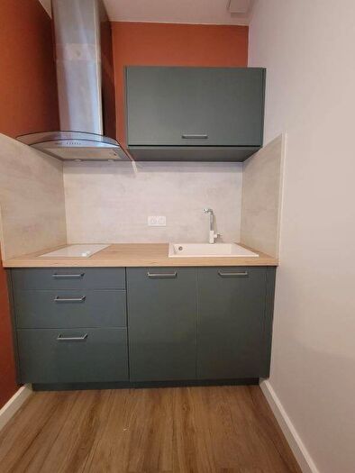 Appartement à louer - Mairie-Stade-Bergereau-Depart, Orthez - 1 pièce