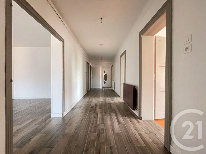 Appartement 6 pièces à Pournoy-la-Chétive, à vendre
