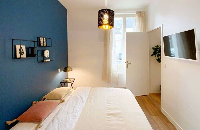 Centre Ville-Rive Gauche, Rouen : Appartement 1 pièce à louer