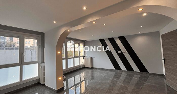 Appartement à vendre - Saint-Étienne, La Dame Blanche, La Richelandière, Montplaisir, Monthieu - 4 pièces - 2 chambres