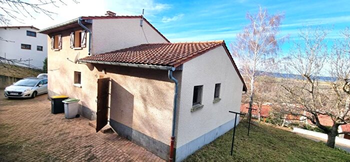 Maison 8 pièces à Dallet, à vendre