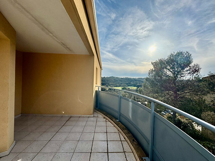 Appartement 2 pièces à louer - Nîmes, Vacquerolles, Golf