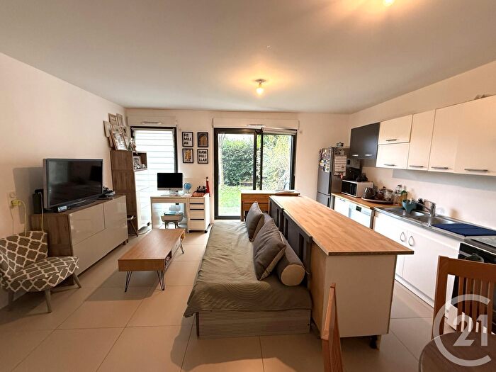 Appartement à vendre - Rosny-sous-Bois, Centre-ville - 2 pièces - 1 chambre