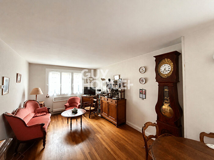 Maison 7 pièces à vendre à Bourges, Chancellerie, Gibjoncs, Moulon