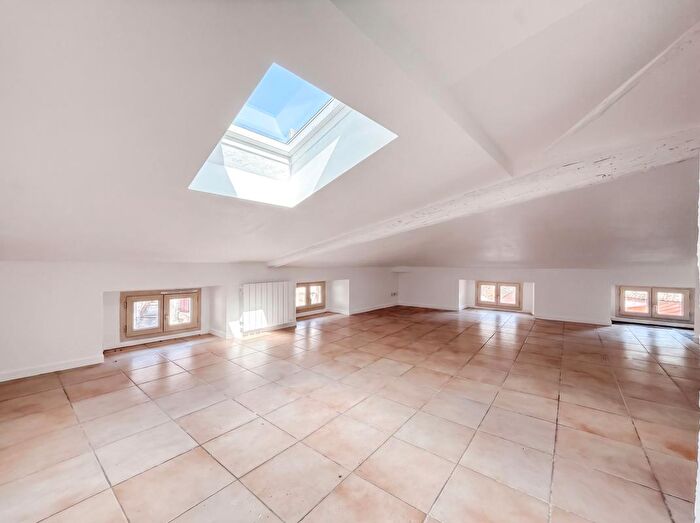 Appartement 3 pièces à Lucéram, à vendre