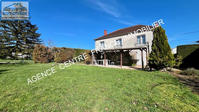 Maison 5 pièces à vendre à Trouy