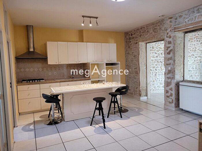 Appartement à vendre - Lagnieu - 5 pièces - 3 chambres