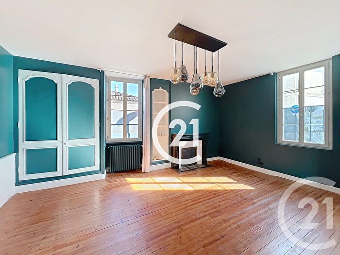 Maison à vendre - Cognac, Champ de Foire - 6 pièces - 4 chambres