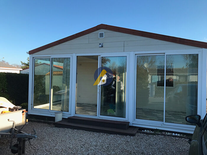 Maison à vendre - LAiguillon-sur-Vie - 4 pièces - 2 chambres