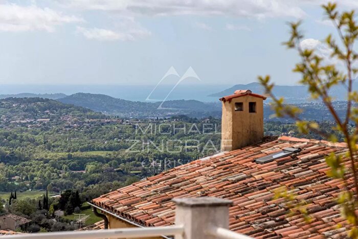 Maison à vendre - Châteauneuf-Grasse - 5 pièces - 2 chambres