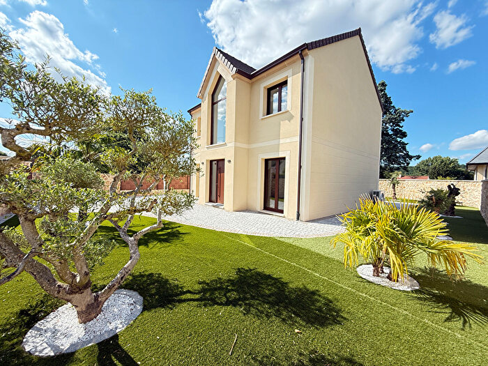 Jouars-Pontchartrain : Maison 4 pièces à louer
