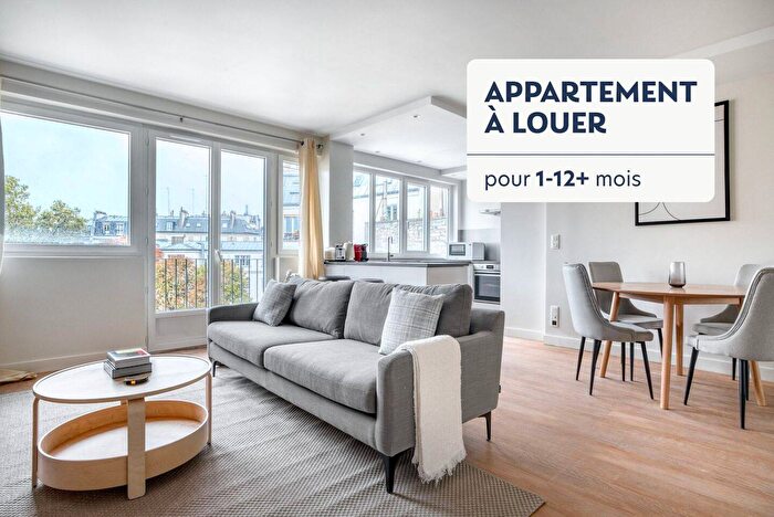 Saint Vincent de Paul-Lariboisière, Paris 10ème arrondissement : Appartement 3 pièces à louer