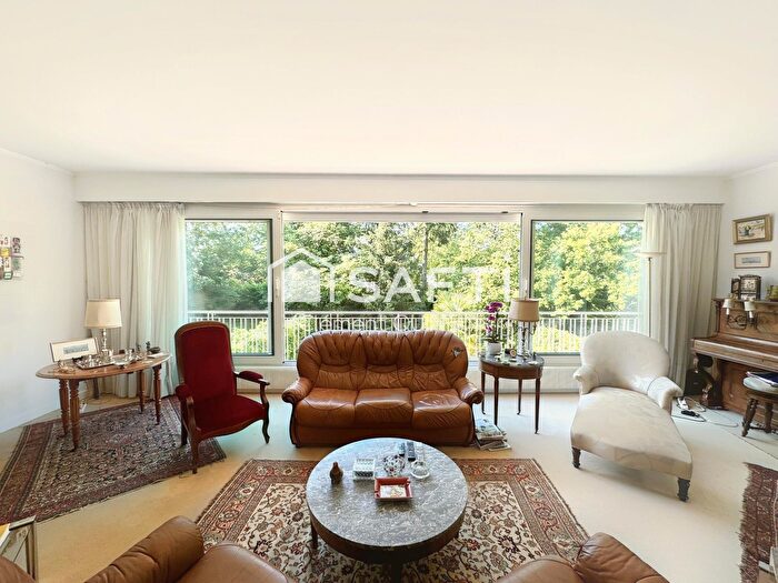 Maison à vendre - La Celle-Saint-Cloud, La Chataigneraie - 7 pièces - 4 chambres