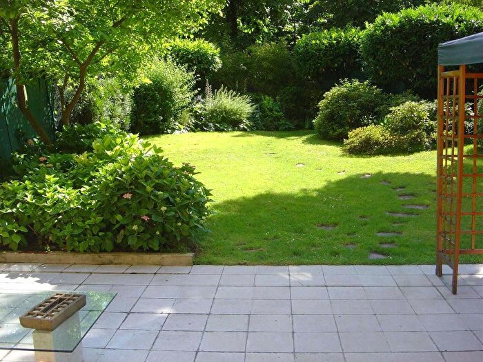 Appartement 5 pièces à vendre - Neuilly-sur-Seine, Saint-James, Madrid