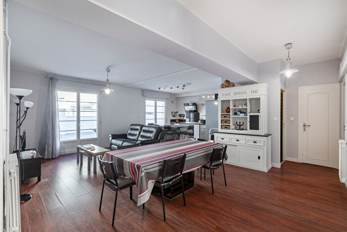 Appartement à vendre - Hendaye, Plage, Sopite, Aguerria, Corniche - 5 pièces - 4 chambres