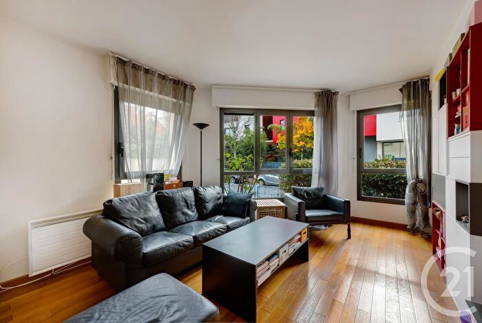 Appartement à vendre - Issy-les-Moulineaux, Les Iles, La Ferme - 3 pièces - 2 chambres