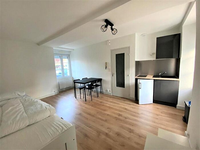 Appartement 1 pièce à louer - Angers, Belle, Beille