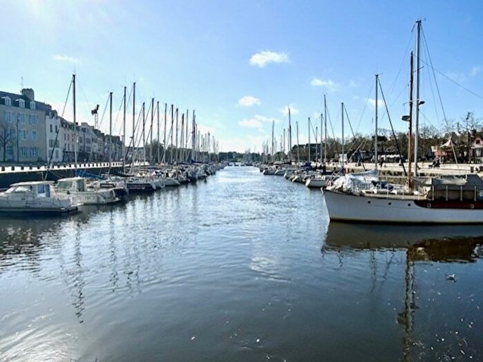 Appartement à vendre - Vannes, Centre-ville, Le Port - 3 pièces - 2 chambres
