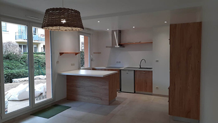 Appartement à louer - Annonay, Sainte-Marie, Croze, Sacoga, Zodiaque - 2 pièces - 1 chambre