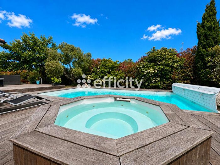 Maison 4 pièces à vendre à Arès